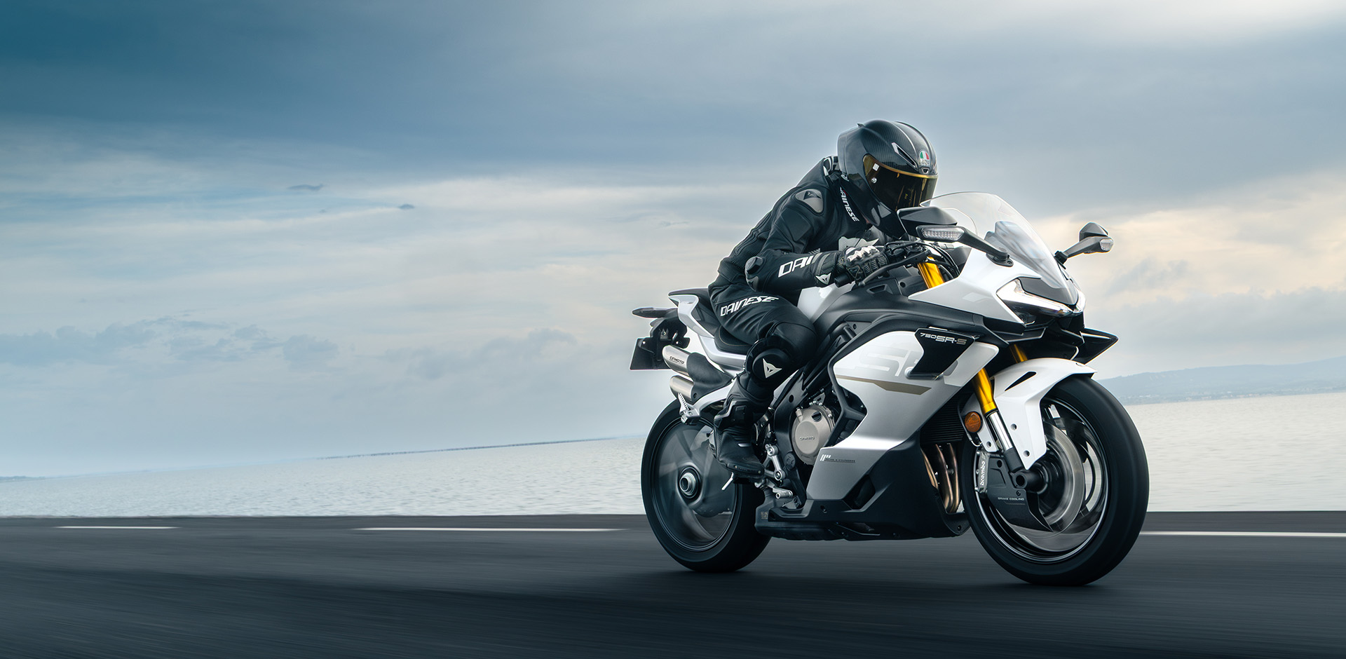 750SR-S