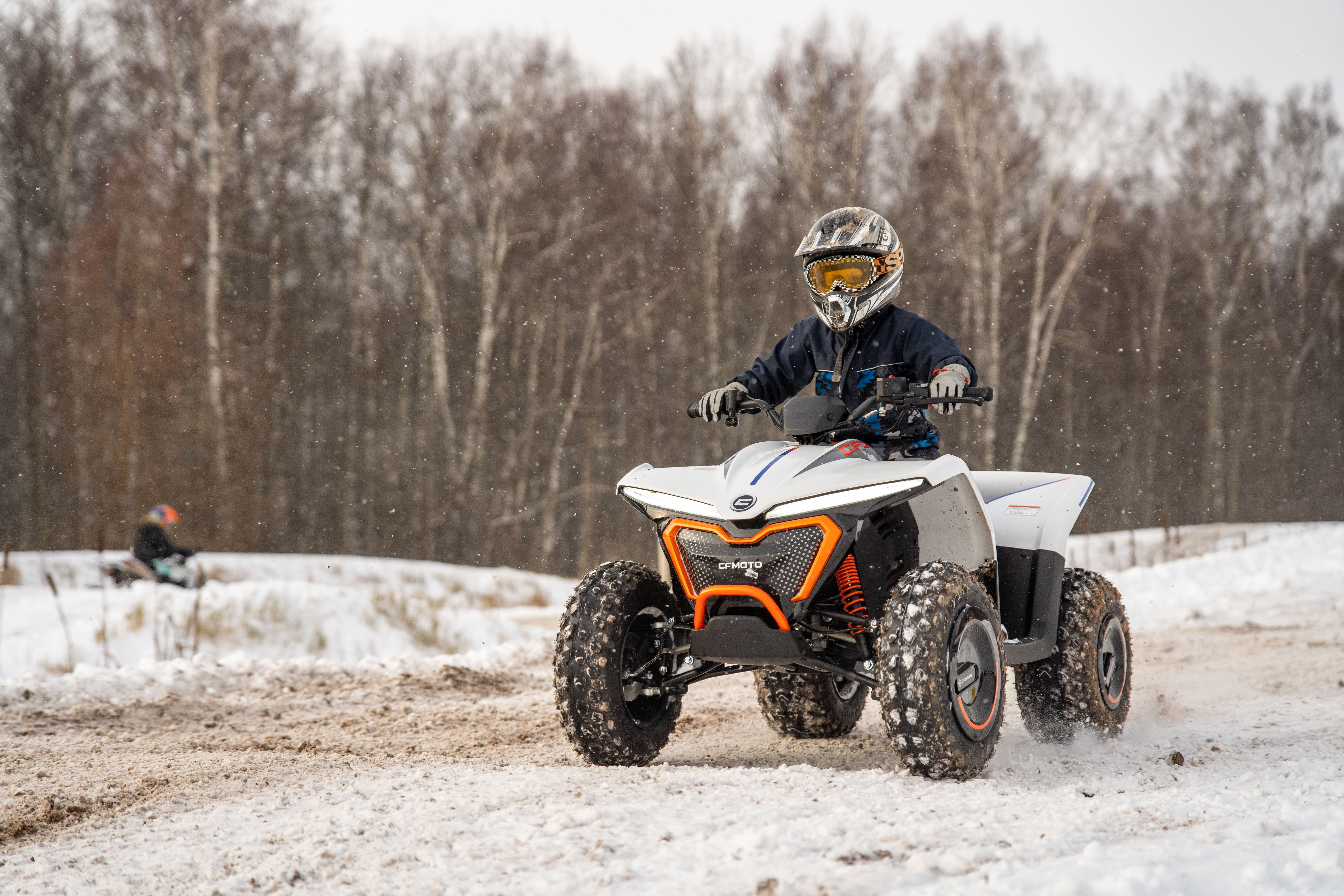 CFORCE EV110